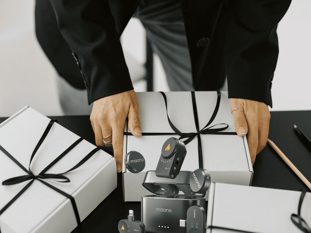 Enhance Perfume Unboxing Videos with a Wireless Microphone Setup
